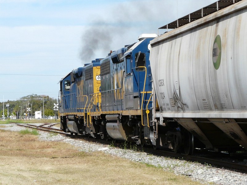 CSX 4317 & 4315